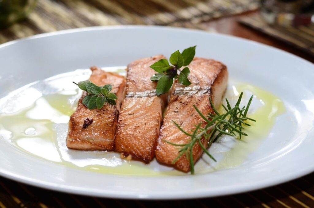 Why Catholics Eat Fish on Fridays During Lent (Plus 3 Easy Recipes to ...