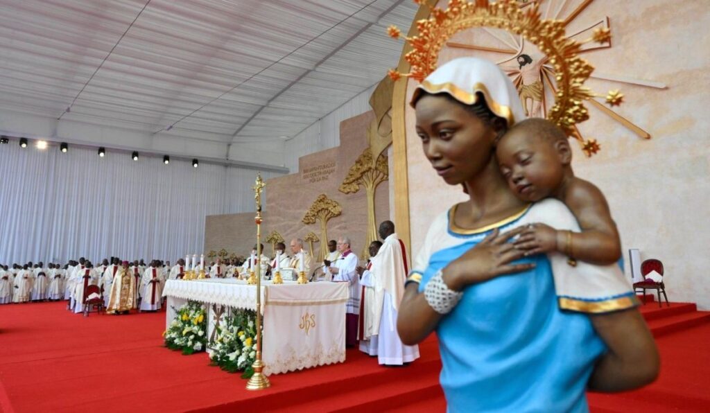 Pope Leo XIV Leaves Africa Grateful, Calling the Continent a Gift to ...